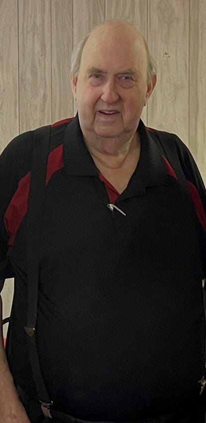 KERMIT H. RIEKENBERG | Obituaries | marysvilleonline.net