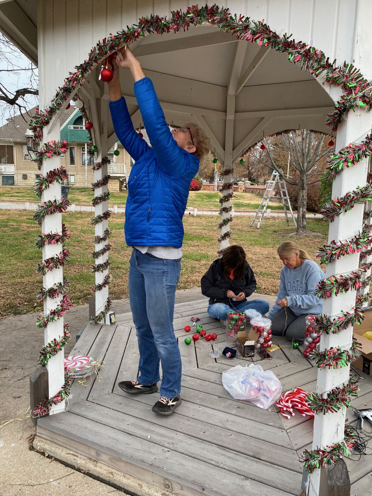 Tree lighting, parade set for Hometown Christmas | News ...