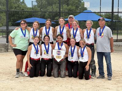 Magic 16s win softball season finale | Sports | marysvilleonline.net