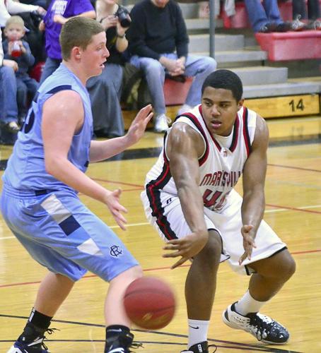 Bulldogs gain momentum for tough week with 52-44 win | Sports ...