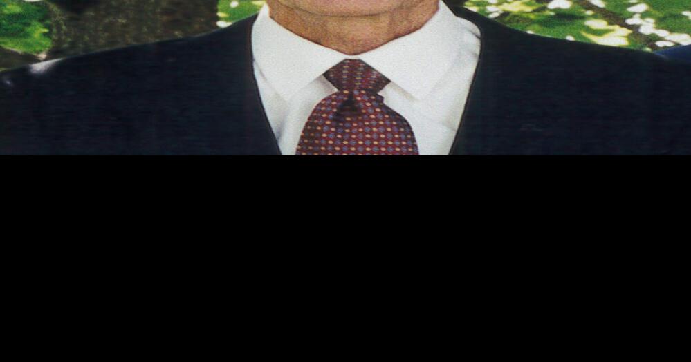 LYLE LEWIS HOWELL | Obituaries | marysvilleonline.net