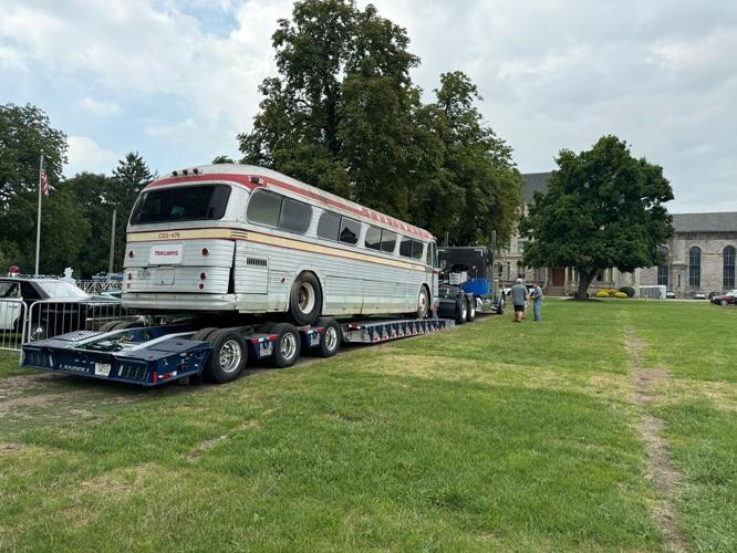 Landoll transports bus used in famous 1994 prison movie | Family Living ...