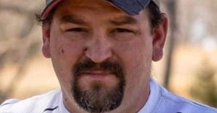 JONATHAN L. ESSLINGER | Obituaries | marysvilleonline.net