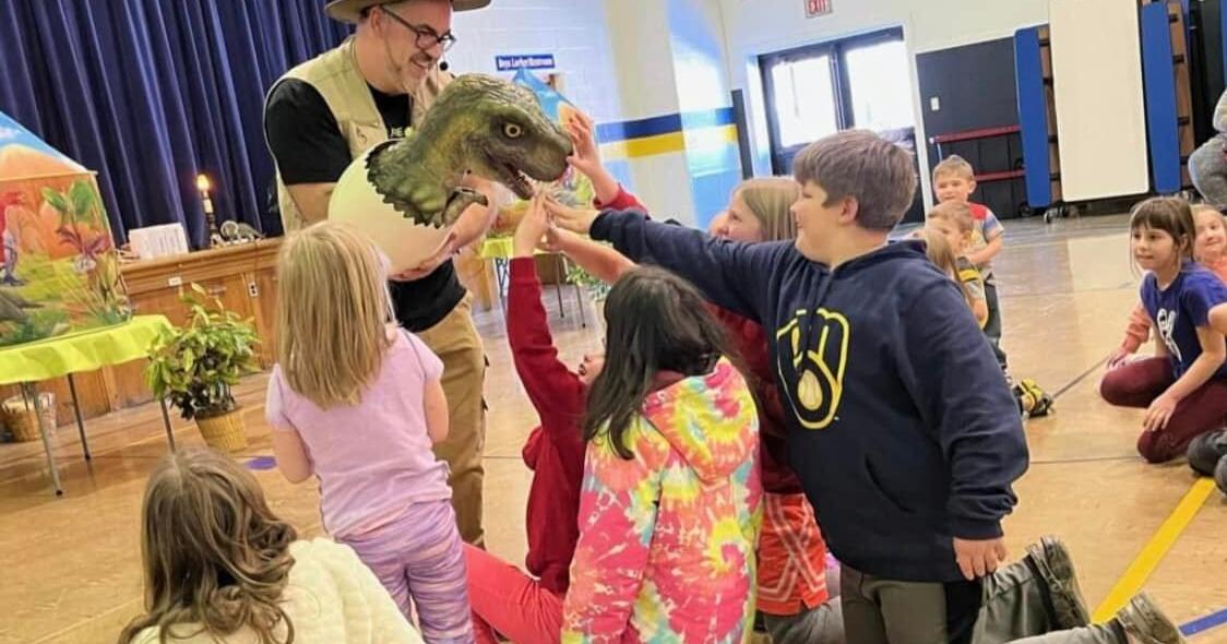 Dinosaur show will kick off reading program | Family Living ...