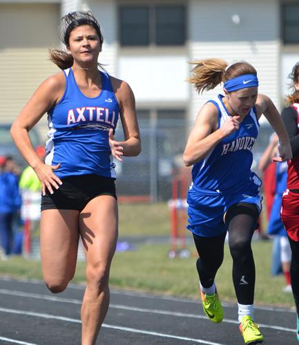 Smith shatters triple jump mark | Sports | marysvilleonline.net