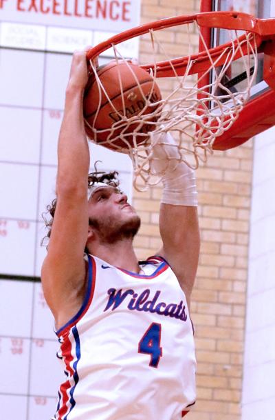 Jueneman passes 1,000 career points | Sports | marysvilleonline.net