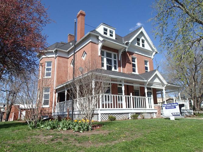 Delta Chi house a window into local history | Life | Maryville Forum