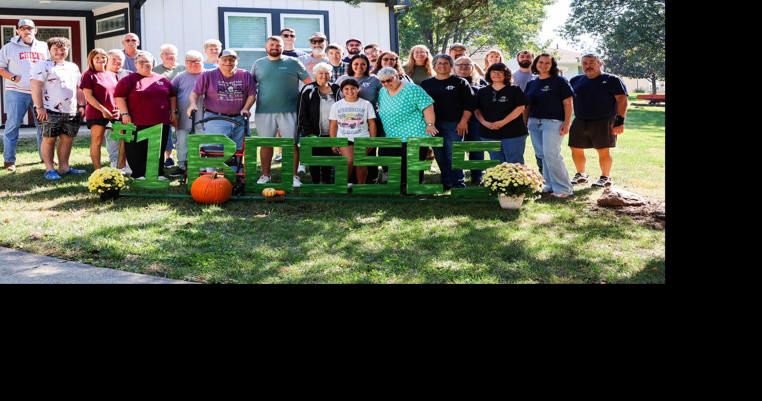 Beyond Abilities staff celebrates directors | News | Maryville Forum
