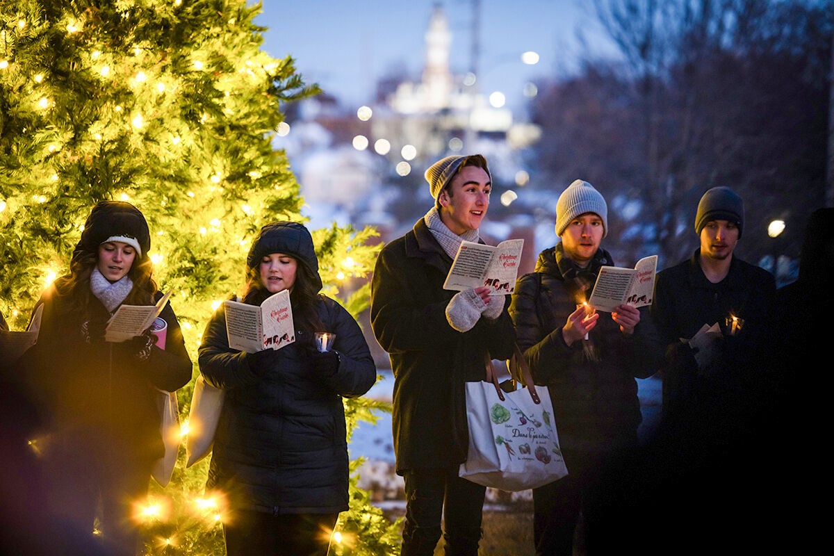 Northwest hosts tree-lighting ceremony | News | Maryville Forum