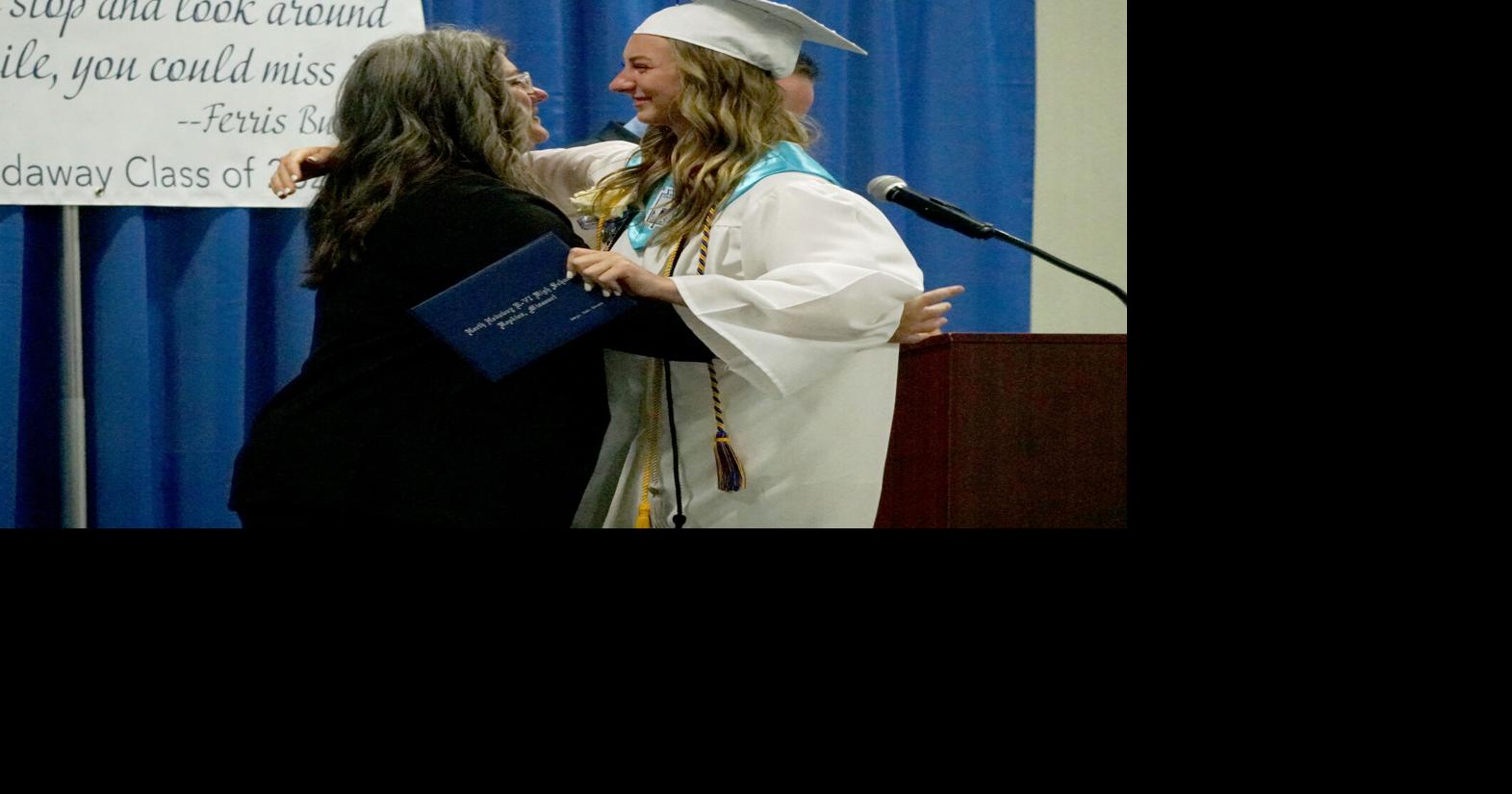 Photos: North Nodaway Graduation | Multimedia | Maryville Forum