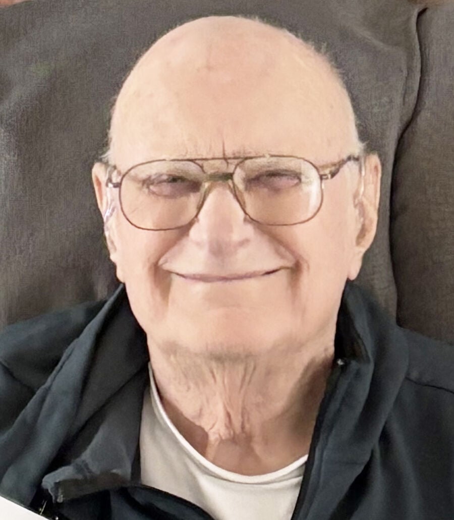 John Rhoades | Obituaries | Maryville Forum