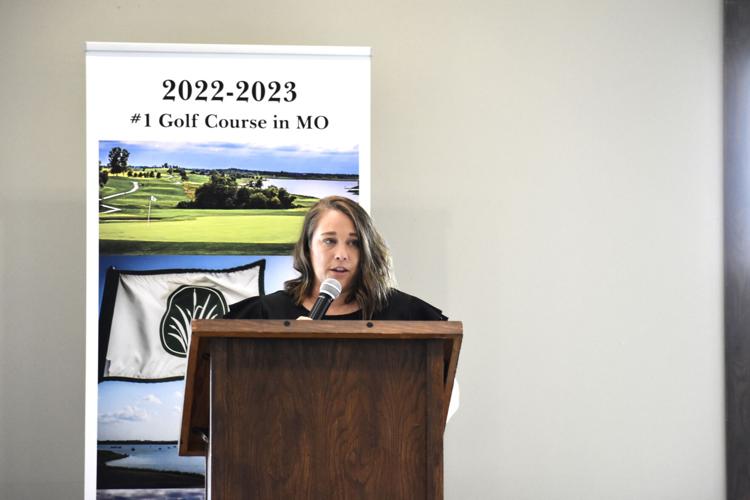 Mozingo celebrates Sechrest 18 awards | News | Maryville Forum