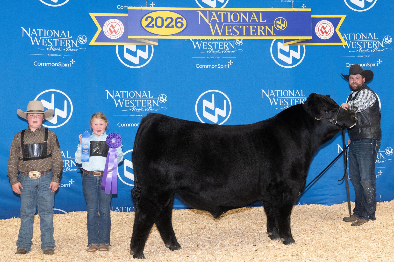 Thummel shows bulls in Colorado | News | Maryville Forum