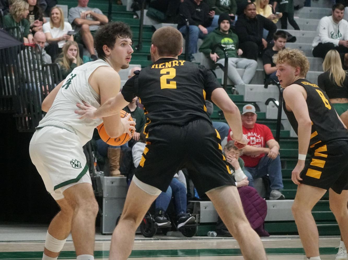 Photos: Missouri Western at Northwest | Multimedia | Maryville Forum