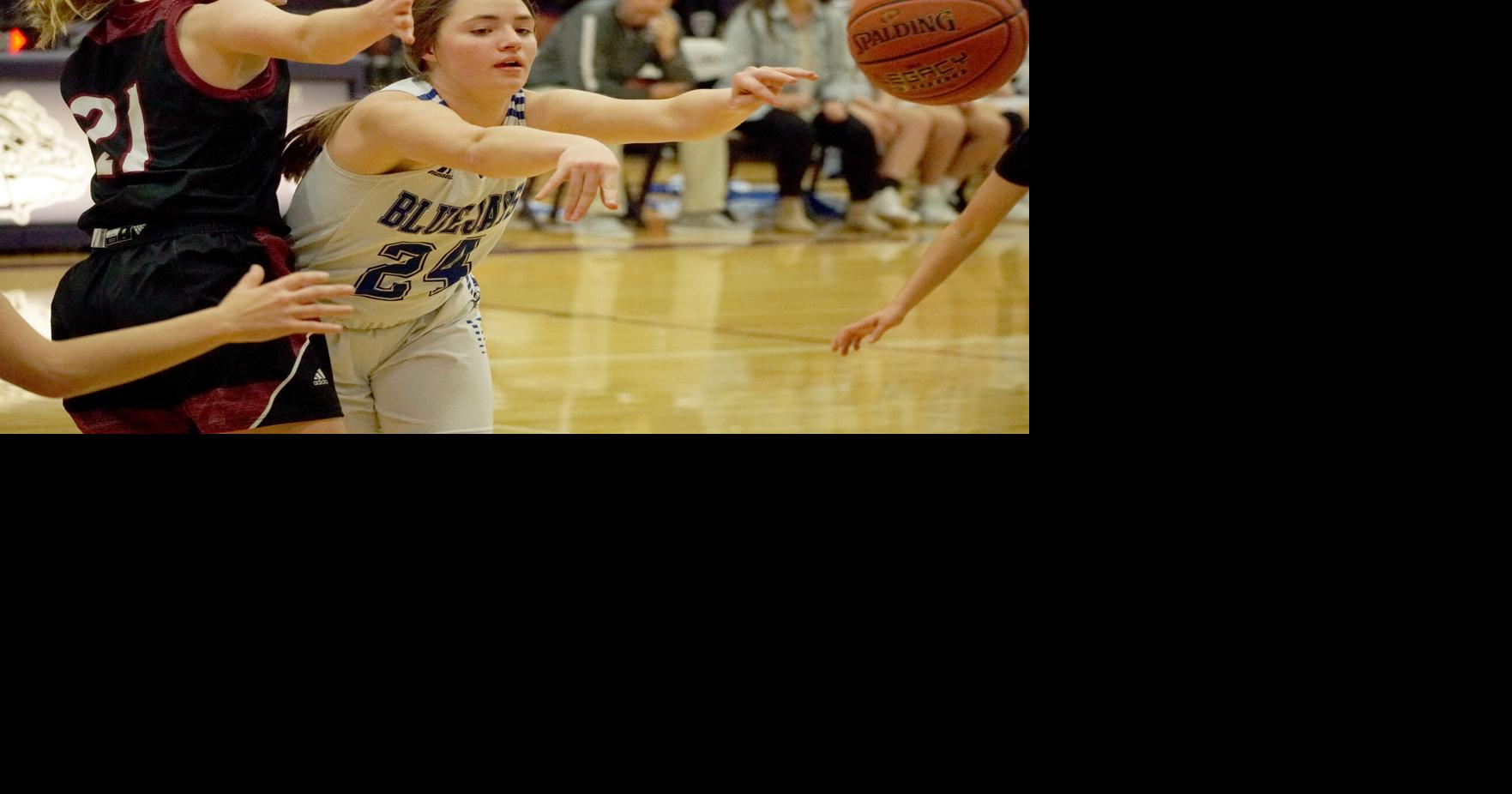 Busby drops 22 as Bluejays survive scare from Wolverines | Sports ...