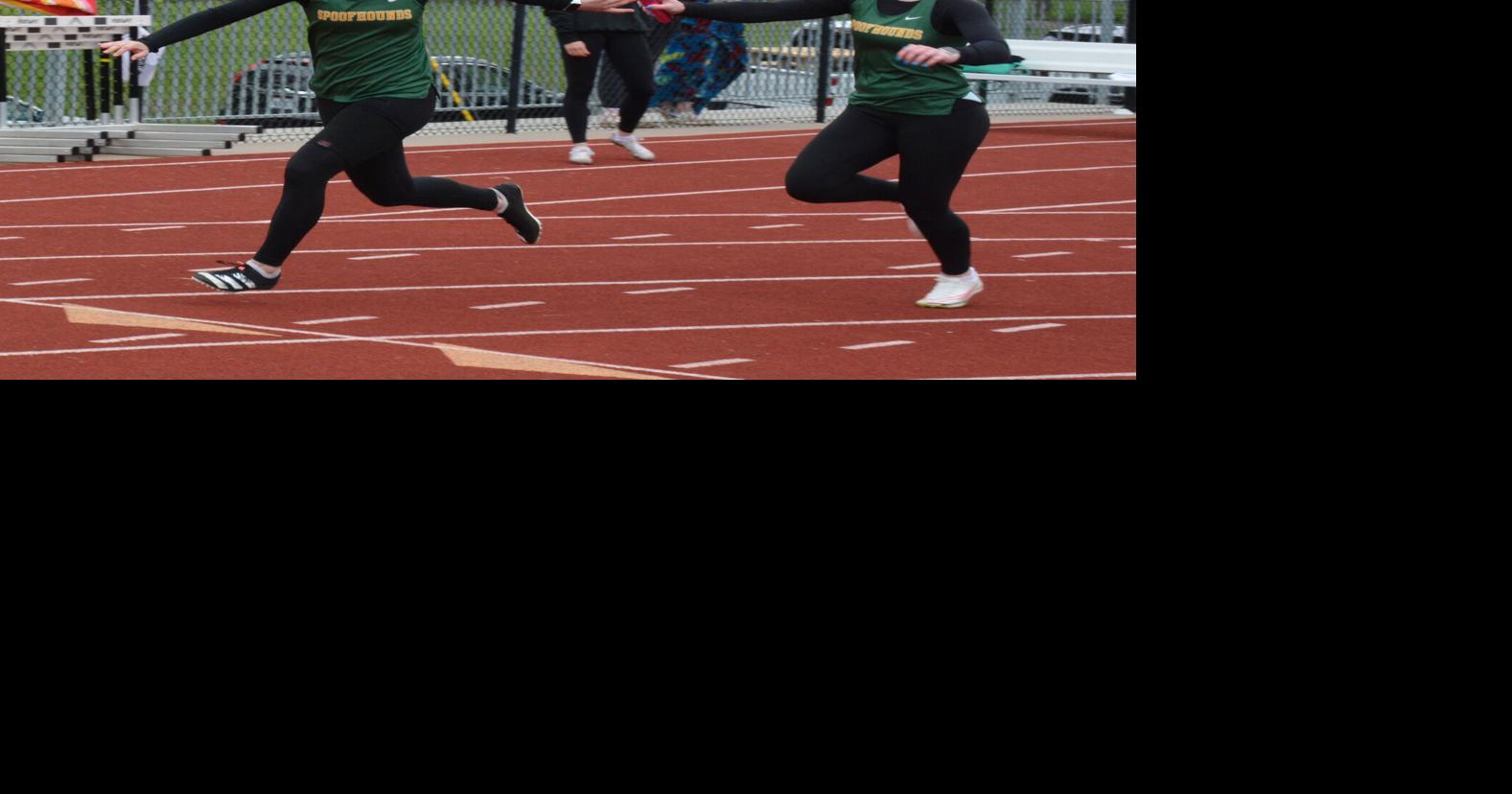 Spoofhound girls take second at district meet | Sports | Maryville Forum