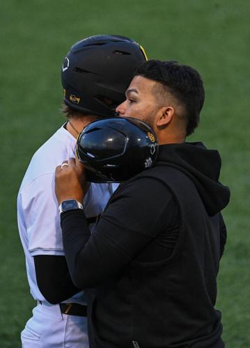 Saved by the rain: Mizzou baseball will resume Game 2 against UIC on ...