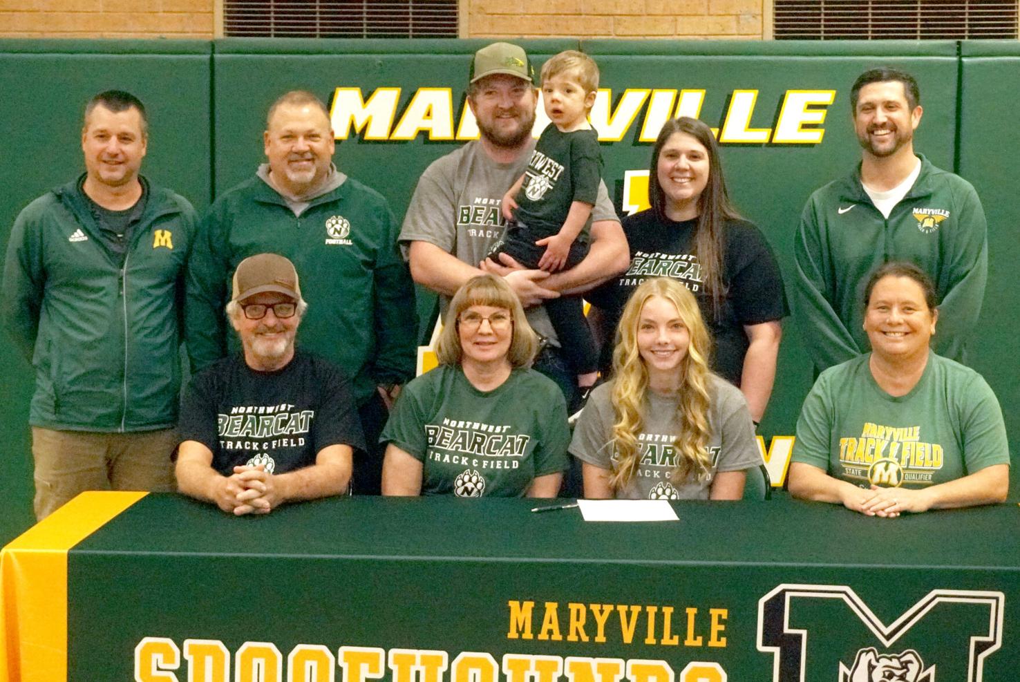 Acklin signs with Bearcat track and field | Sports | Maryville Forum