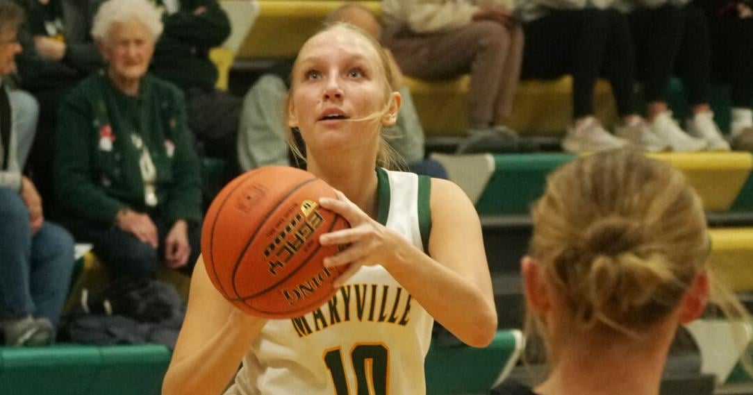 Cunningham’s career night highlights Spoofhound rout of Dragons ...