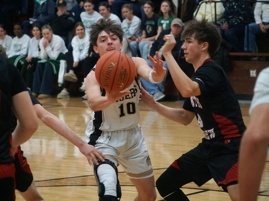 Tigers can’t hold off Cardinal rally in Stanberry third-place game ...