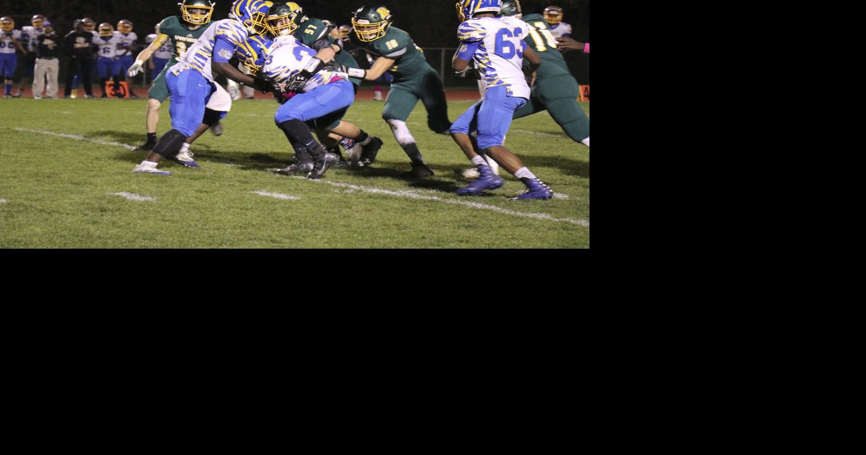 SEARCH AND DESTROY: Spoofhound football advances, will host St. Pius ...