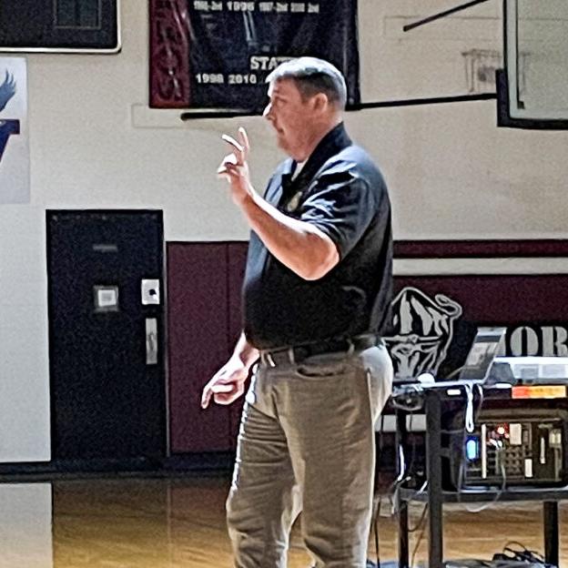 South Nodaway hosts Internet Safety Night | News | Maryville Forum