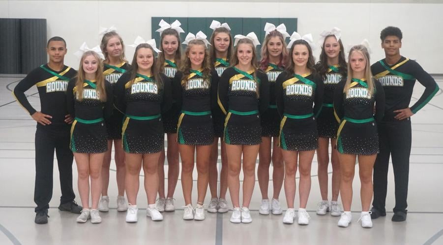 Fall Sports Preview: Spoofhound Cheer & Dazzlers | Sports | Maryville Forum