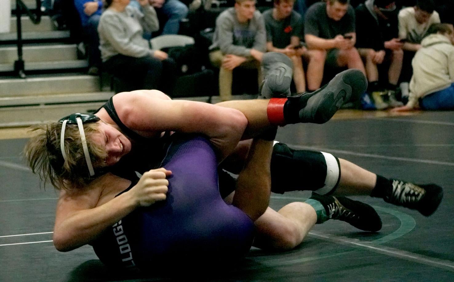 Photos: James Booher Memorial Invitational | Multimedia | Maryville Forum