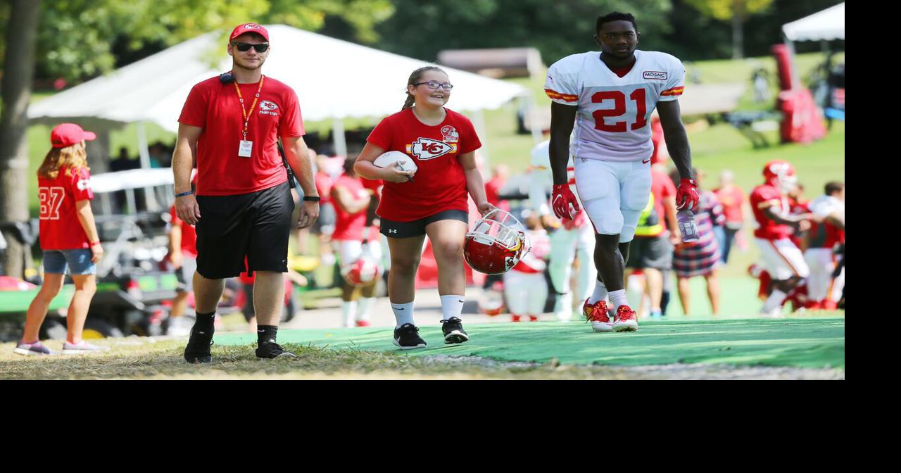 Nodaway Holt grad gaining experience as Chiefs intern | Sports ...