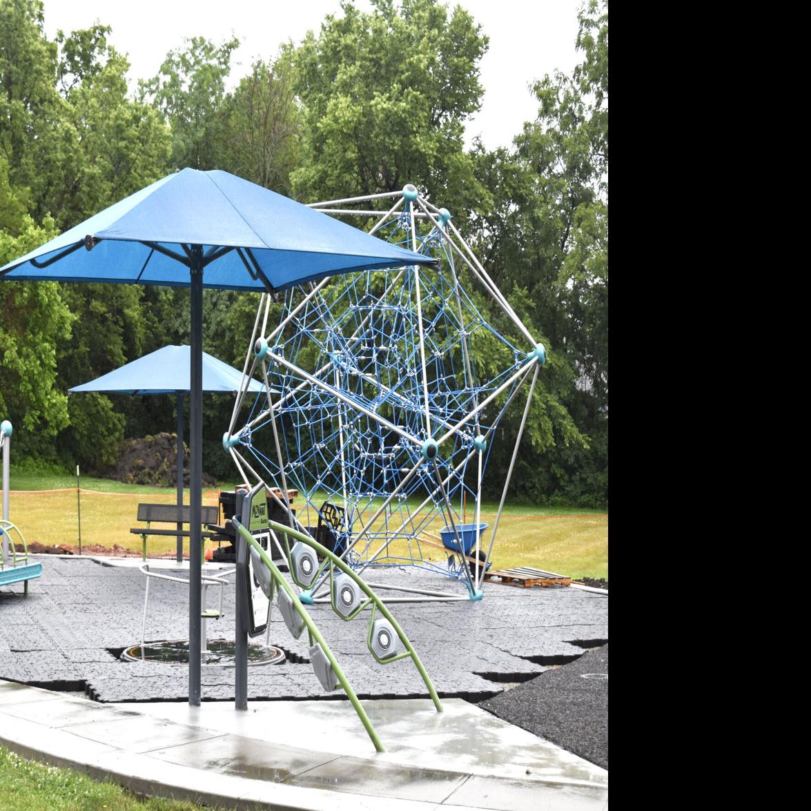 Mozingo to add kayak vending machine | News | Maryville Forum