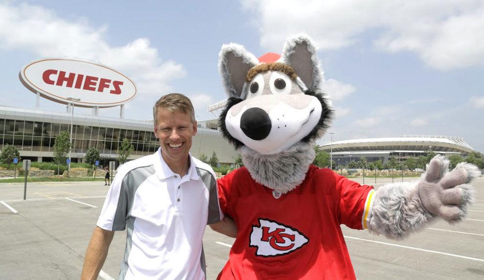 Kansas City Chiefs mascot to address FBLA conference | Schools ...