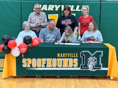 Neff signs to cheer at Drury | Sports | Maryville Forum