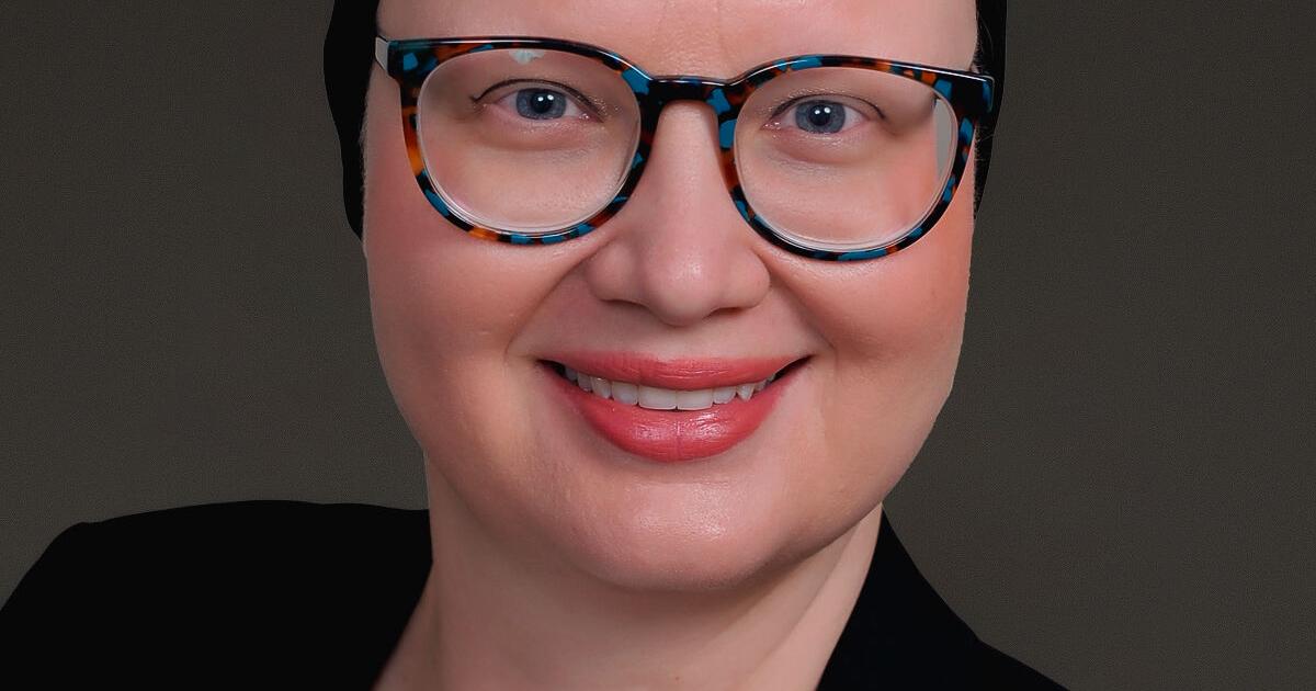 Alexandra Hubbard | In the Spotlight | mbj.com