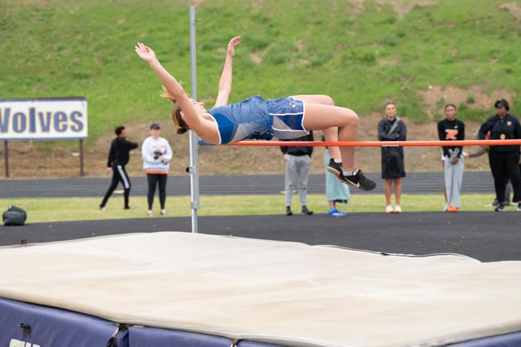 Locals participate in spring track meet | | mcalesternews.com