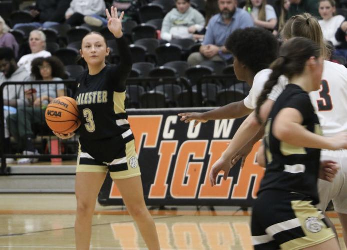 Lady Buffaloes fall victim to three-point shooting clinic | Sports ...