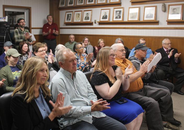 New mayor sworn with new councilwoman appointed | News | mcalesternews.com