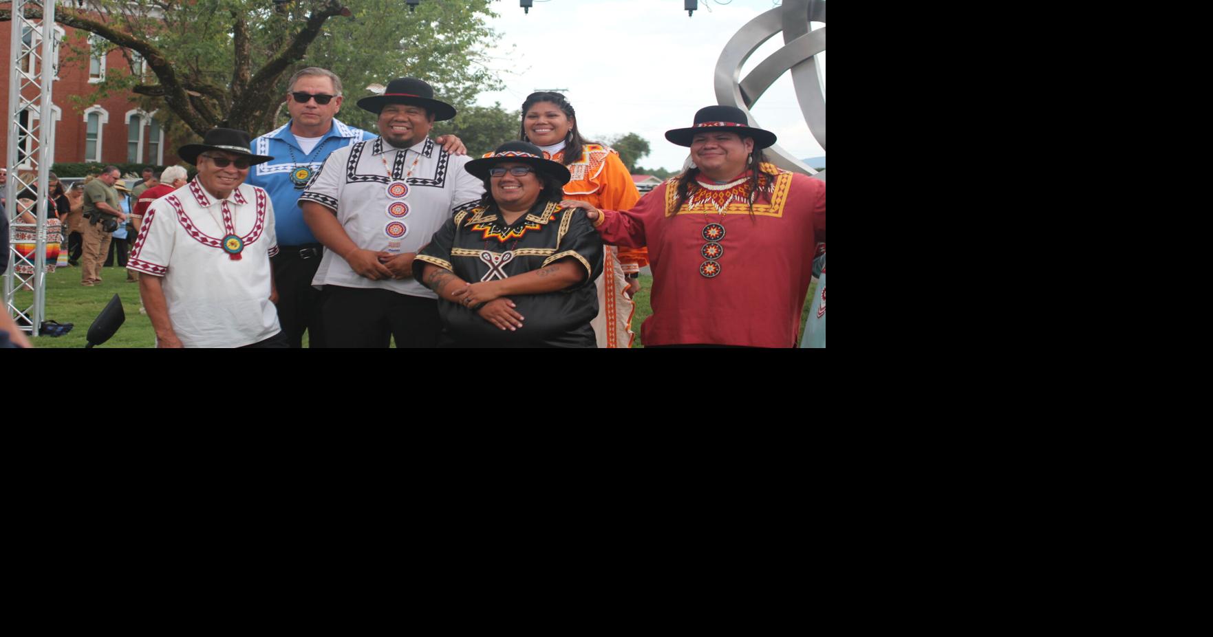 PHOTOS: Choctaw Nation and Ireland unveil Eternal Heart sculpture ...