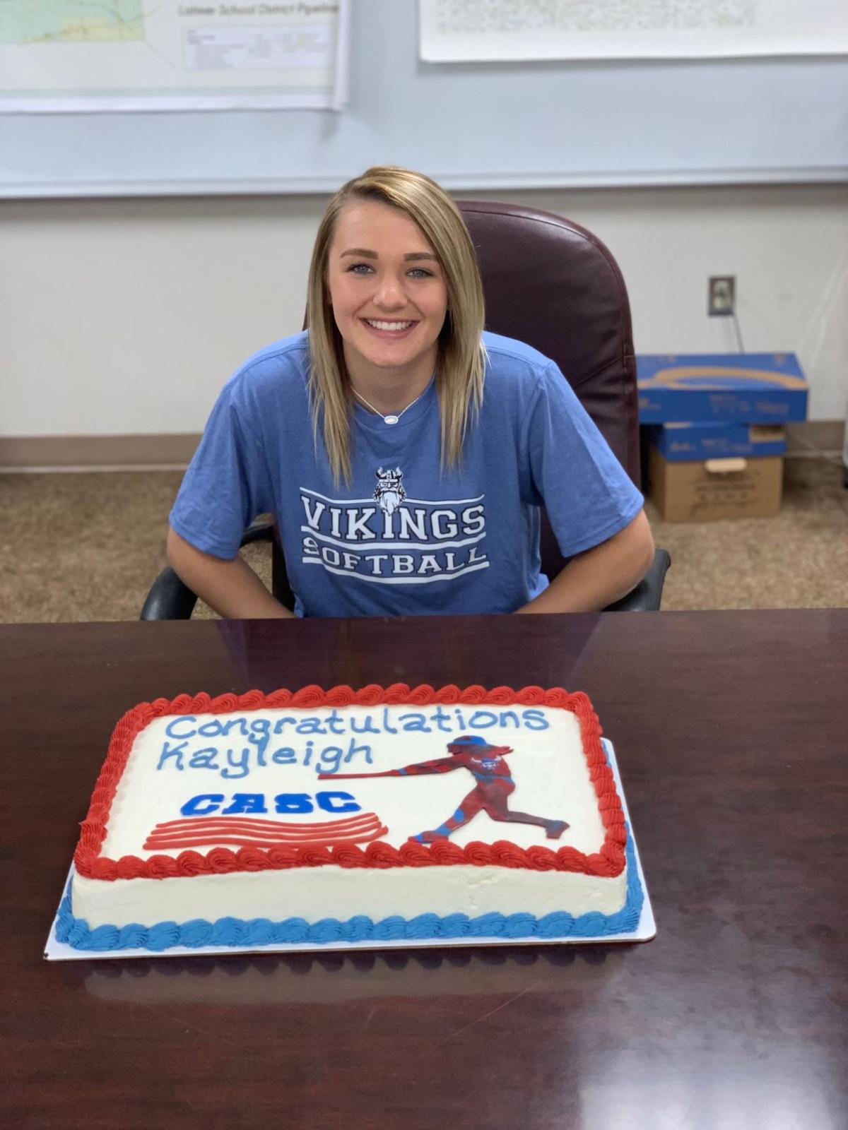 Kayleigh Hunter signs with Carl Albert softball | Gallery ...