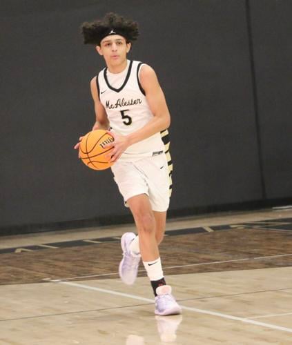 Buffaloes get thrilling first win of 2025 | Sports | mcalesternews.com