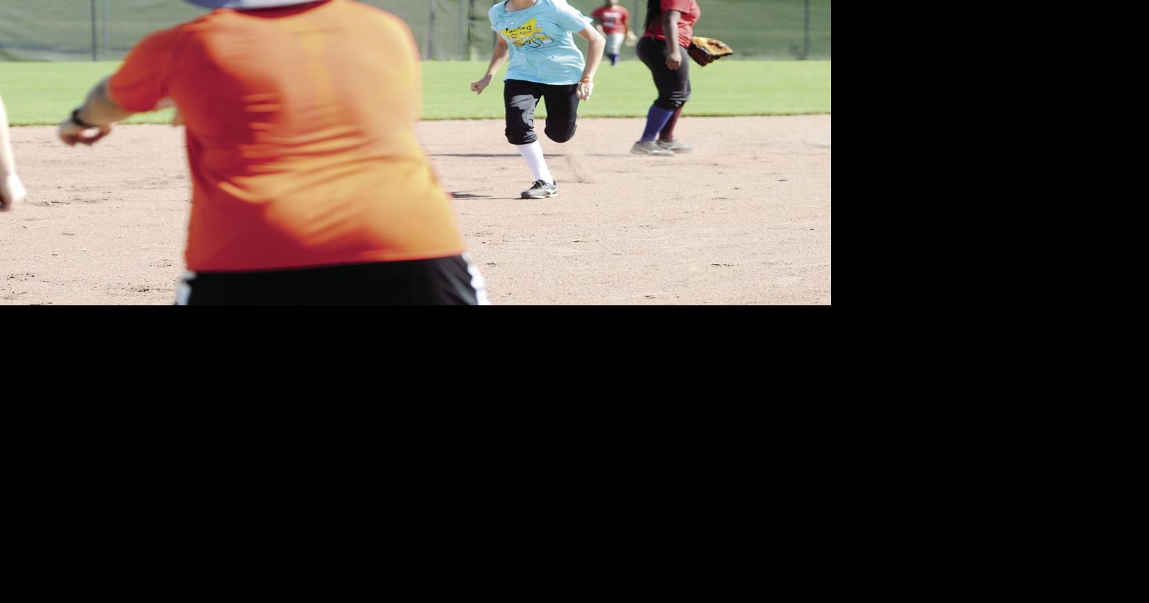 Lady Dogs softball gets practice underway | Sports | mcduffieprogress.com