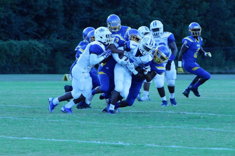 Warren County Screaming Devils falls to Trojans | Sports ...