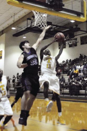 Thomson Bulldogs split series with Hurricanes | Sports ...