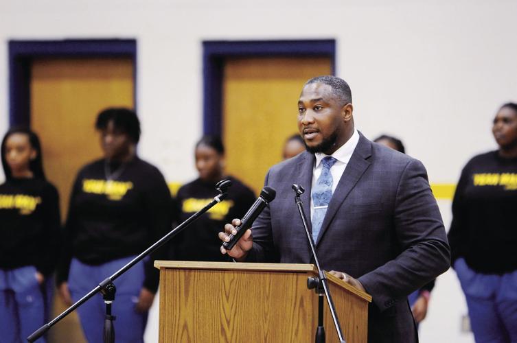 warren christopher hill