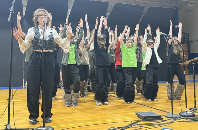 Best in show: MDI schools take home show choir gold in Millinocket ...