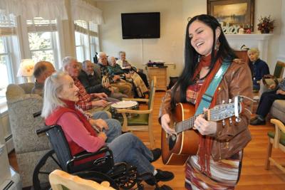 Music brings joy to Alzheimer’s patients | Lifestyle | mdislander.com