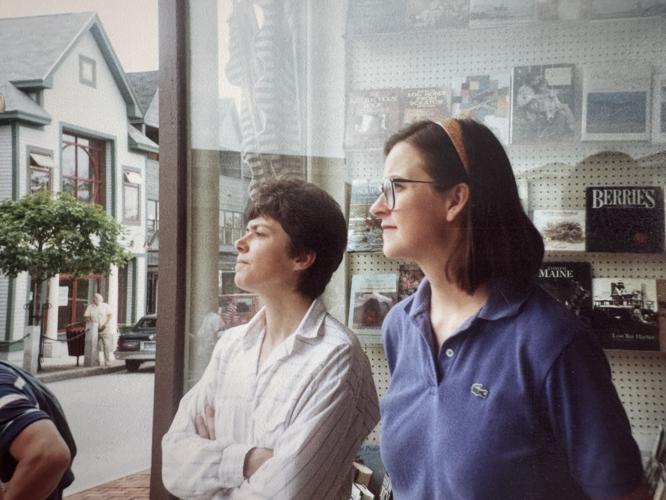Debbie Taylor retires from Sherman's Bookstores after 41 years ...
