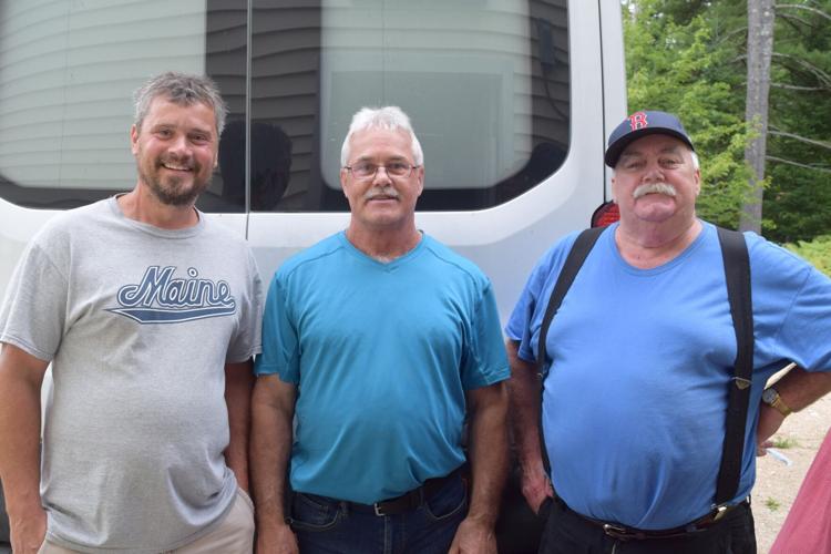 Digging or dealing, it’s a wormer’s life | Maritime | mdislander.com