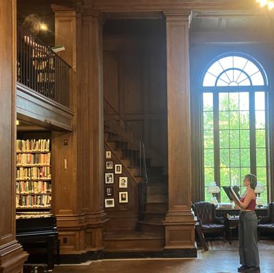 Middle school students to perform Shakespeare through community ...