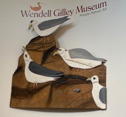 Gilley hosts Maine collection of avian art | Arts & Living | mdislander.com