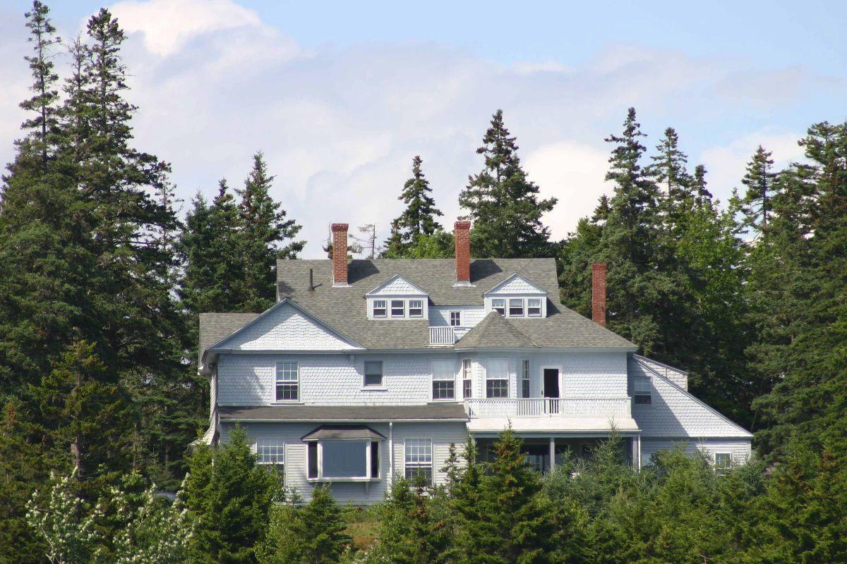 Billionaire Mitchell Rales sues neighbors to block beach access | News ...